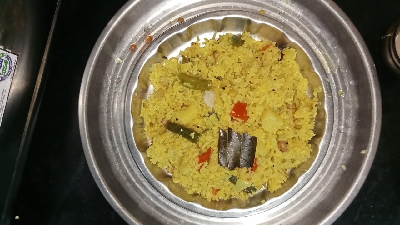 Potato rice | Aloo Bhat | Aalu pulao with हेलो बात| | आलू पुलाव| - YouTube