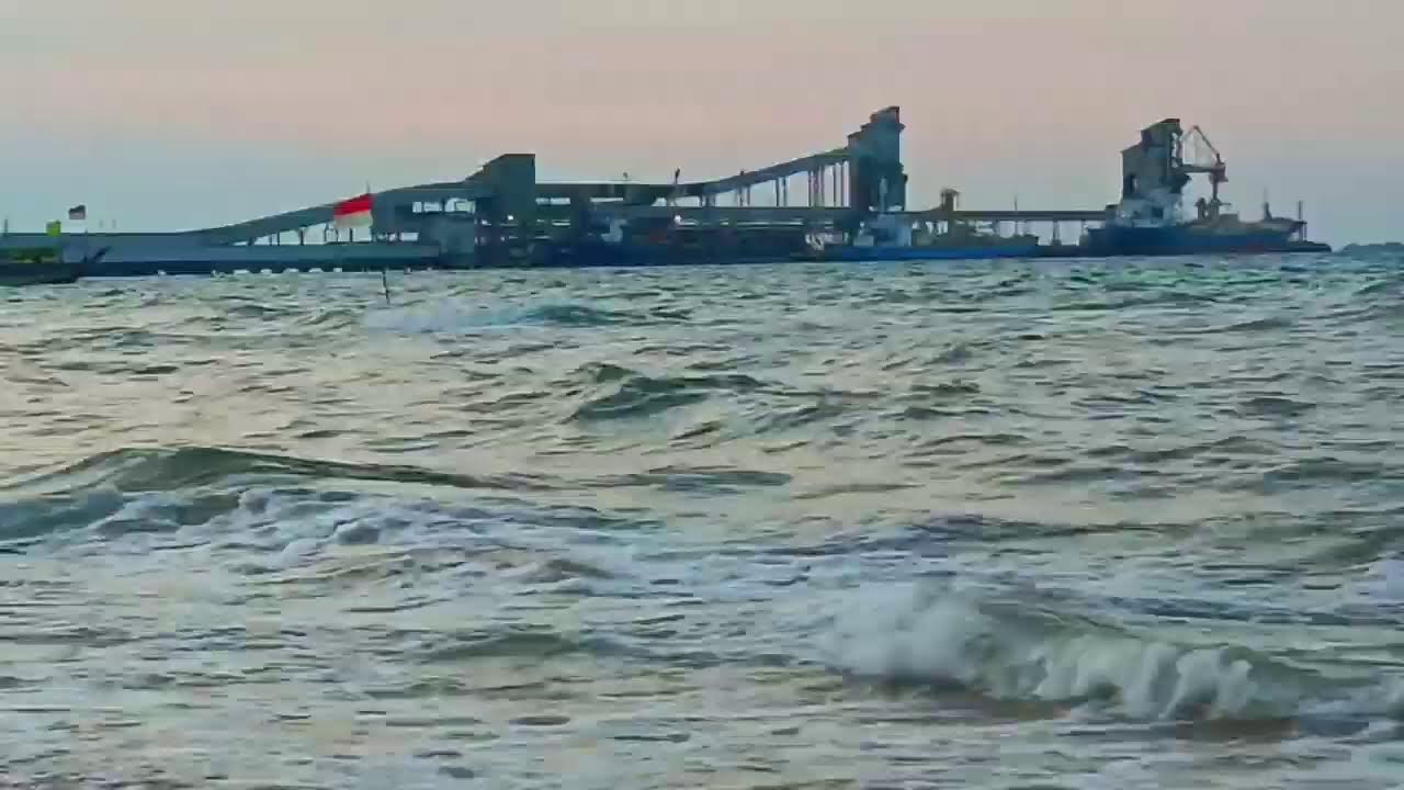 The Sound of Waves Crashing on the Beach | Lullaby | Relaxation ...