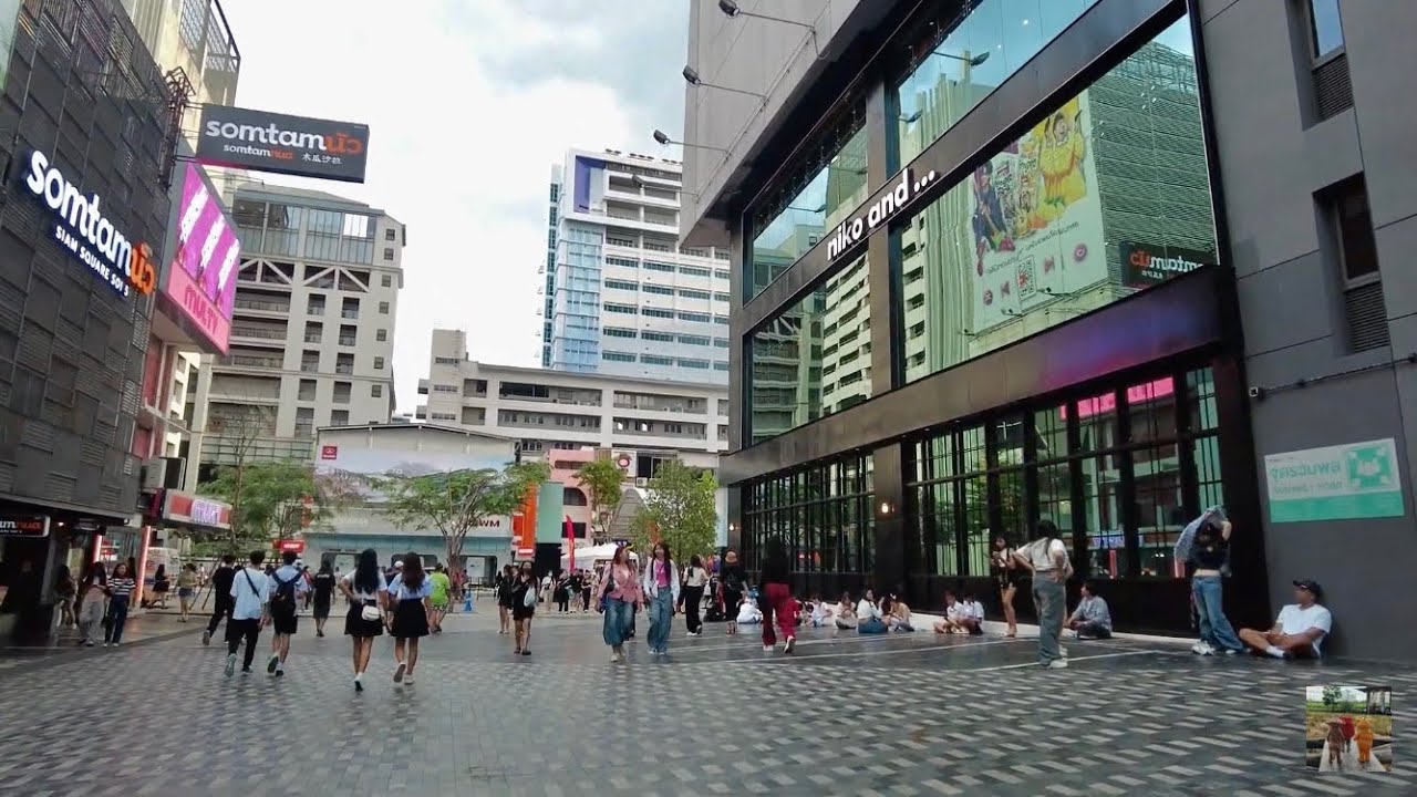 🇹🇭4K｜Walking around Siam Square One ~ BTS Siam station in Pathum Wan ...