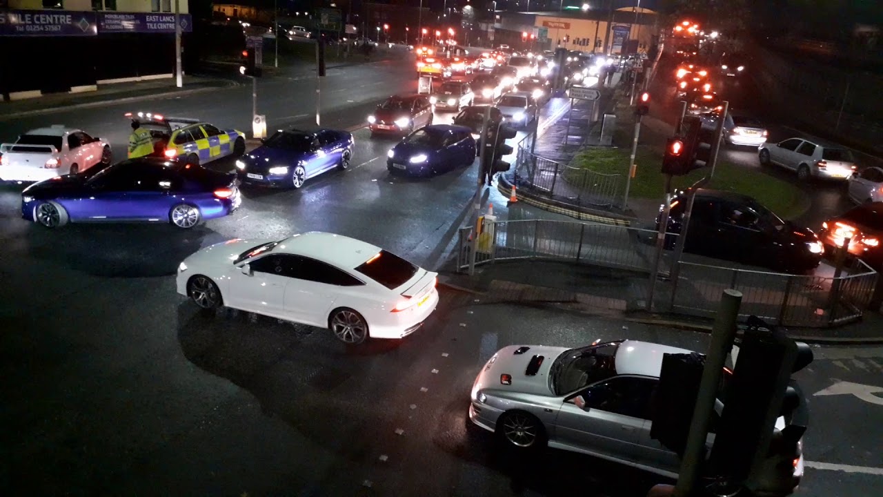 Blackburn car meet overflowing with cars police shutdown the road - YouTube