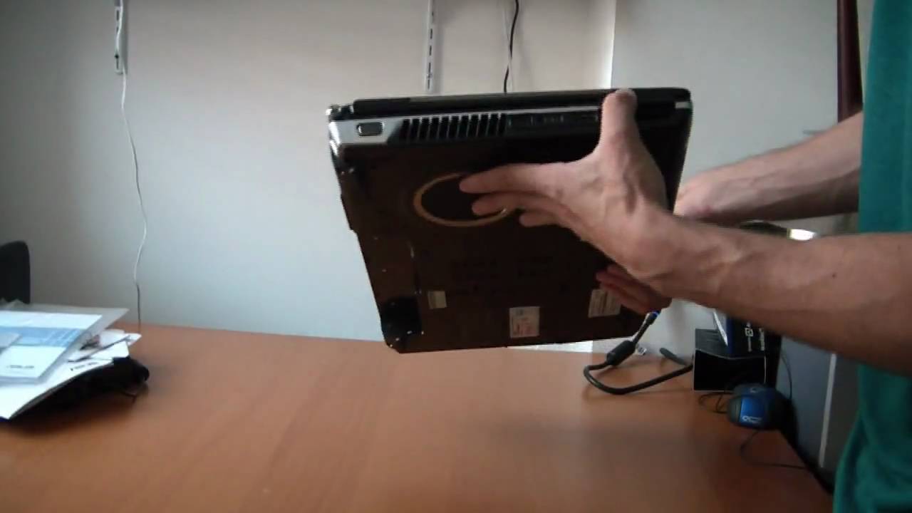 Asus G51VX gaming laptop unboxing - YouTube