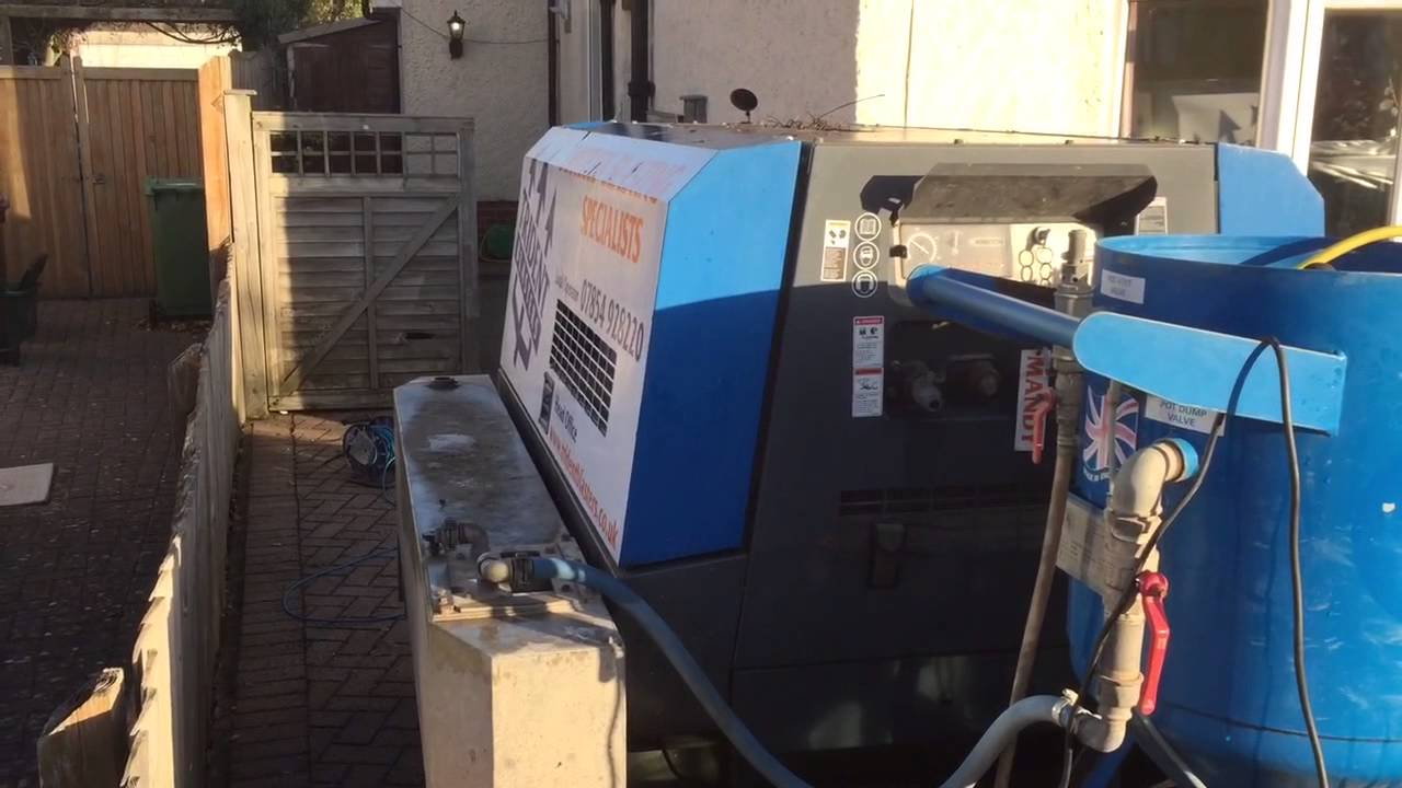 Farrow grit blaster start - YouTube