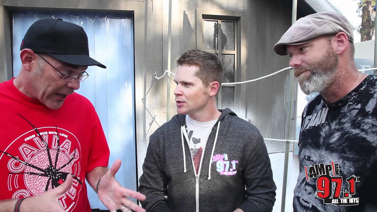 McCabe Goes Behind the Scenes of Universal Studios Halloween Horror ...