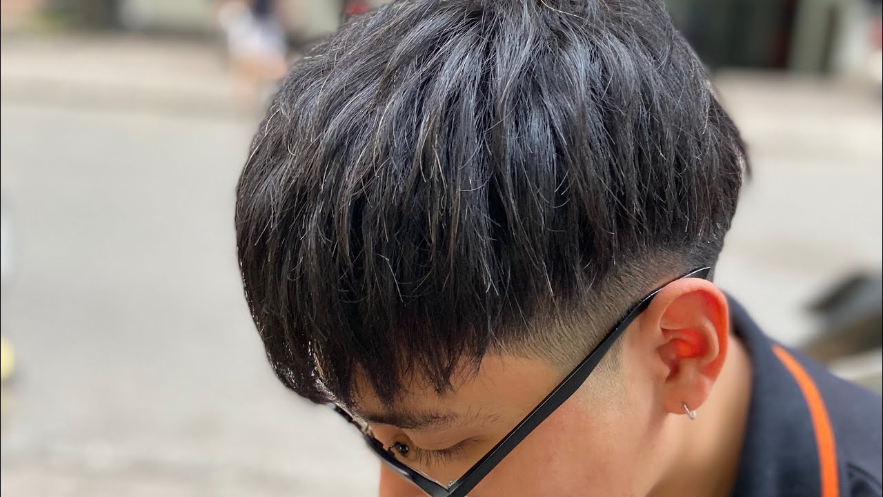 Layer Texture Hairstyle 2020 Trend | TIM BARBERSHOP - YouTube