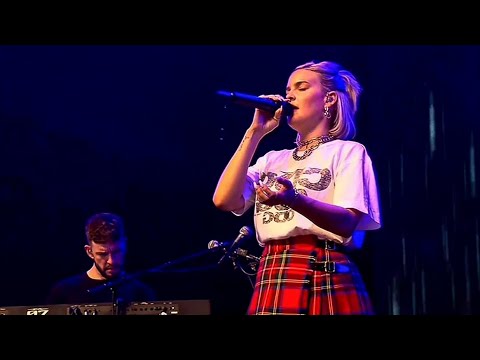 Anne-Marie | Then (Live Performance) Lollapalooza