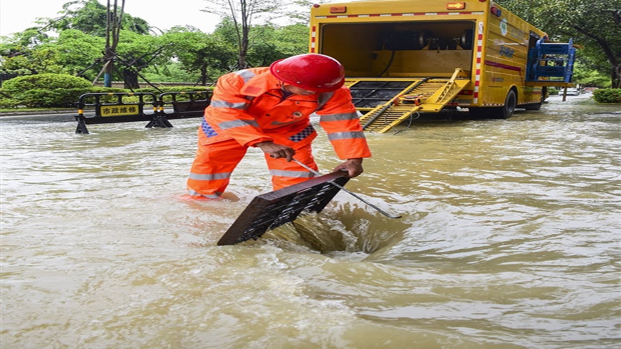 Rapid Rescue Taming Flooded Streets with Major Water Current Drainage ...