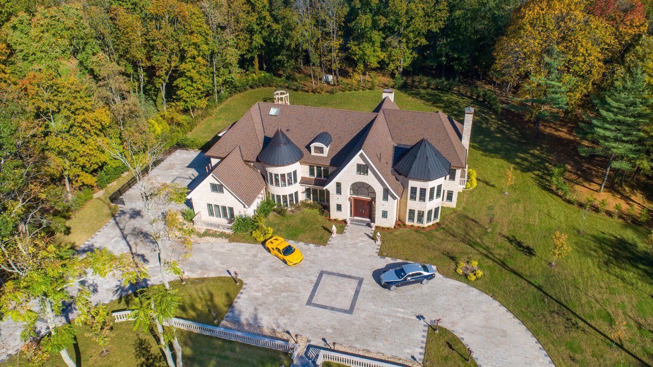 CASH MONEY MAWK TOURS RDC'S NEW HOME! - YouTube