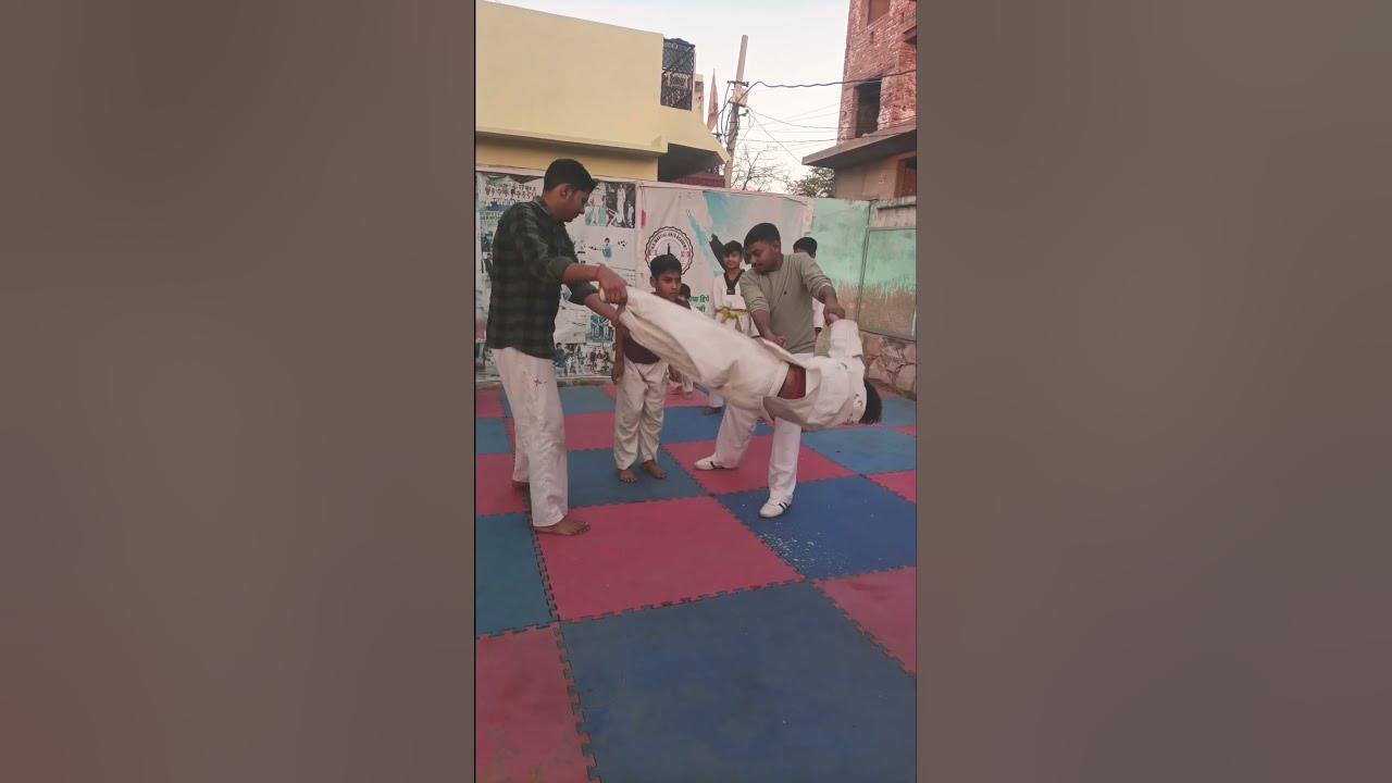 Practice #taekwondo - YouTube