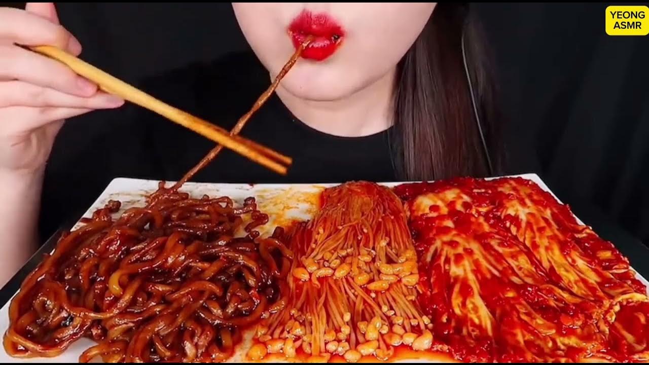 ASMR MUKBANG BLACK BEANS NOODLES, SPICY PYRAMID MUSHROOMS, SPICY KIM CHI | PART 153 - YouTube