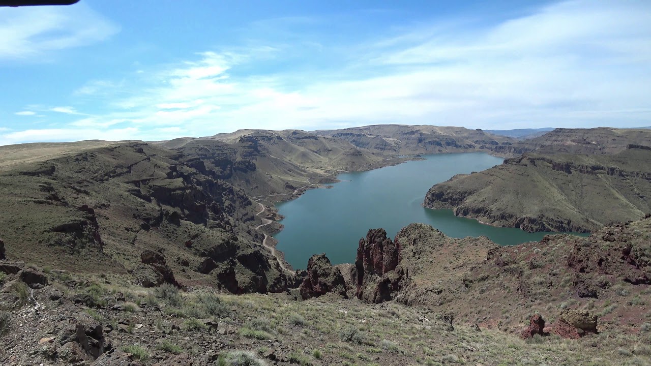 An Overlook on Lake Owyhee Spring 2020 - YouTube