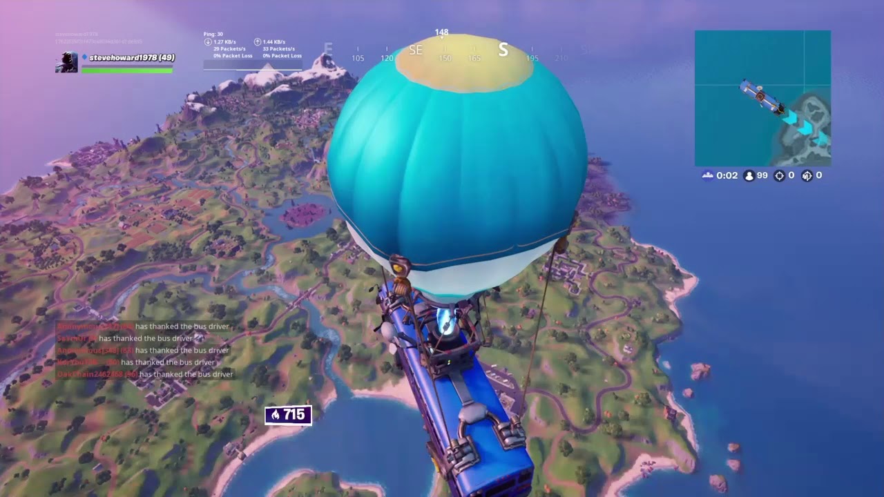 Playing fortnite HELP - YouTube