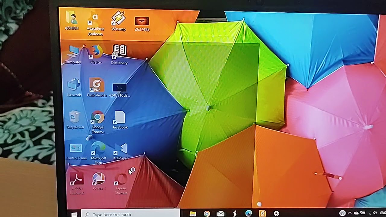 (In Hindi) Windows 10 laptops yellow screen ,yellow tint problem ...
