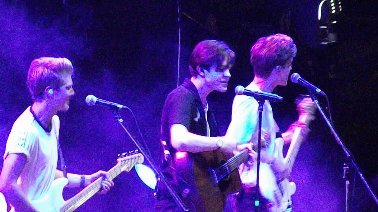 Fixed - New Hope Club ( 20/9 - Buenos Aires, Argentina) - YouTube