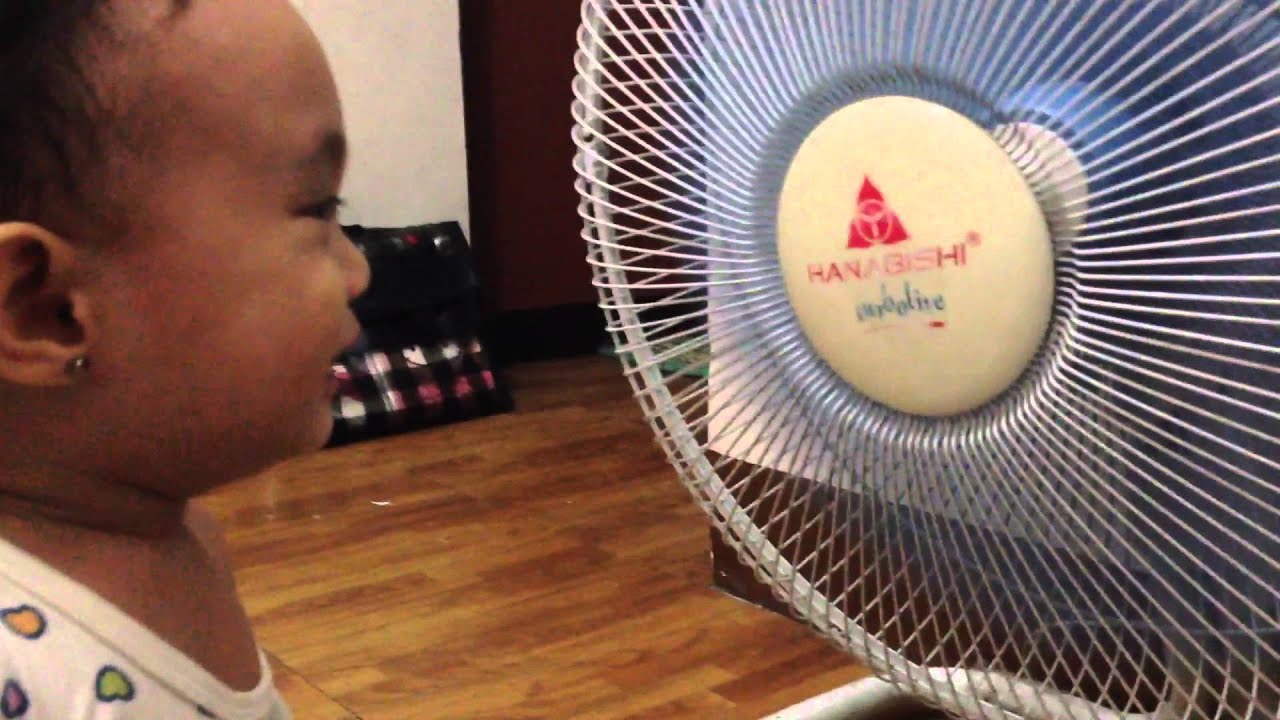 Ang batang singing electric fan. - YouTube