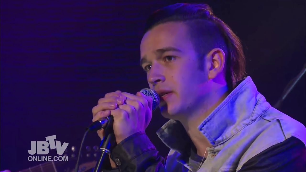 The 1975 - The City (Live At JBTV 2013) - YouTube