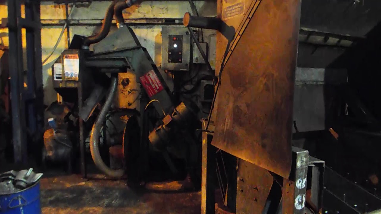 For Sale - a Sand Reclaim Unit, including Shaker, Vibrolift Conveyor ...