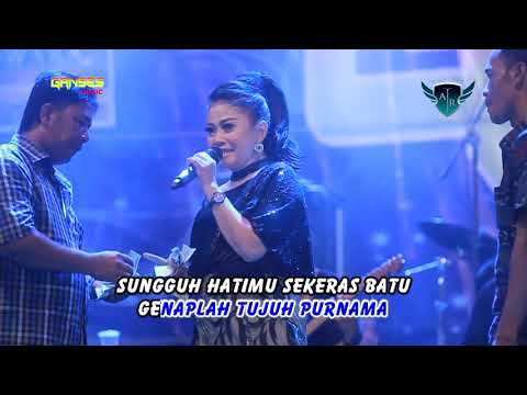 Lilin Herlina - Tujuh Purnama | Dangdut (Official Music Video)