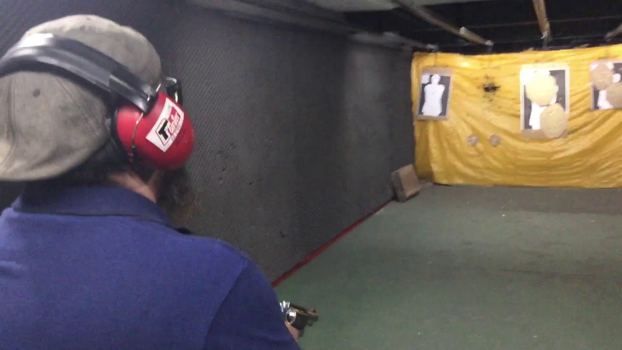 Revólver Taurus RT410 - YouTube