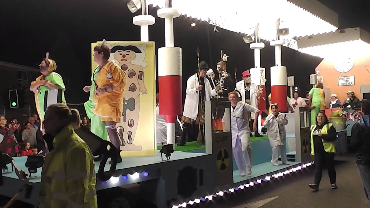 One plus One Carnival Club at Ilminster Carnival 2015 - YouTube
