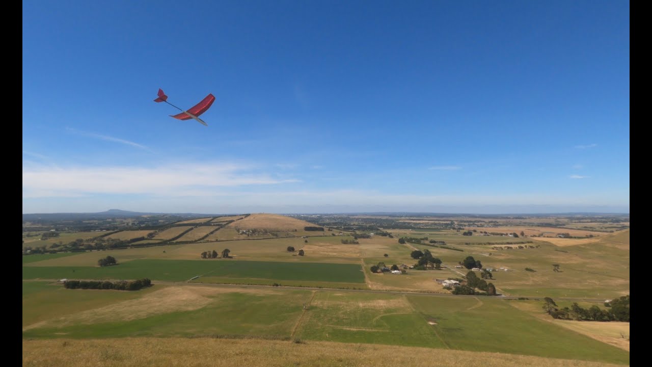 Slope Soaring Fling RC Glider - Mt Hollowback VIC Australia - YouTube