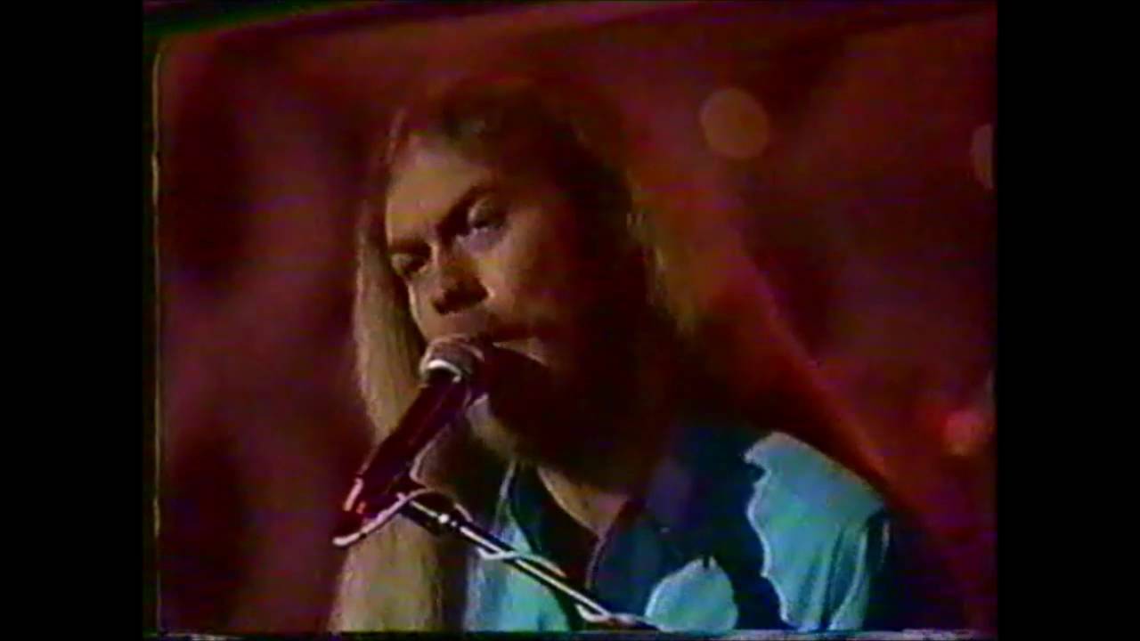 Solid Gold (Season 2 / 1982) Paul Davis - "65 Love Affair" - YouTube