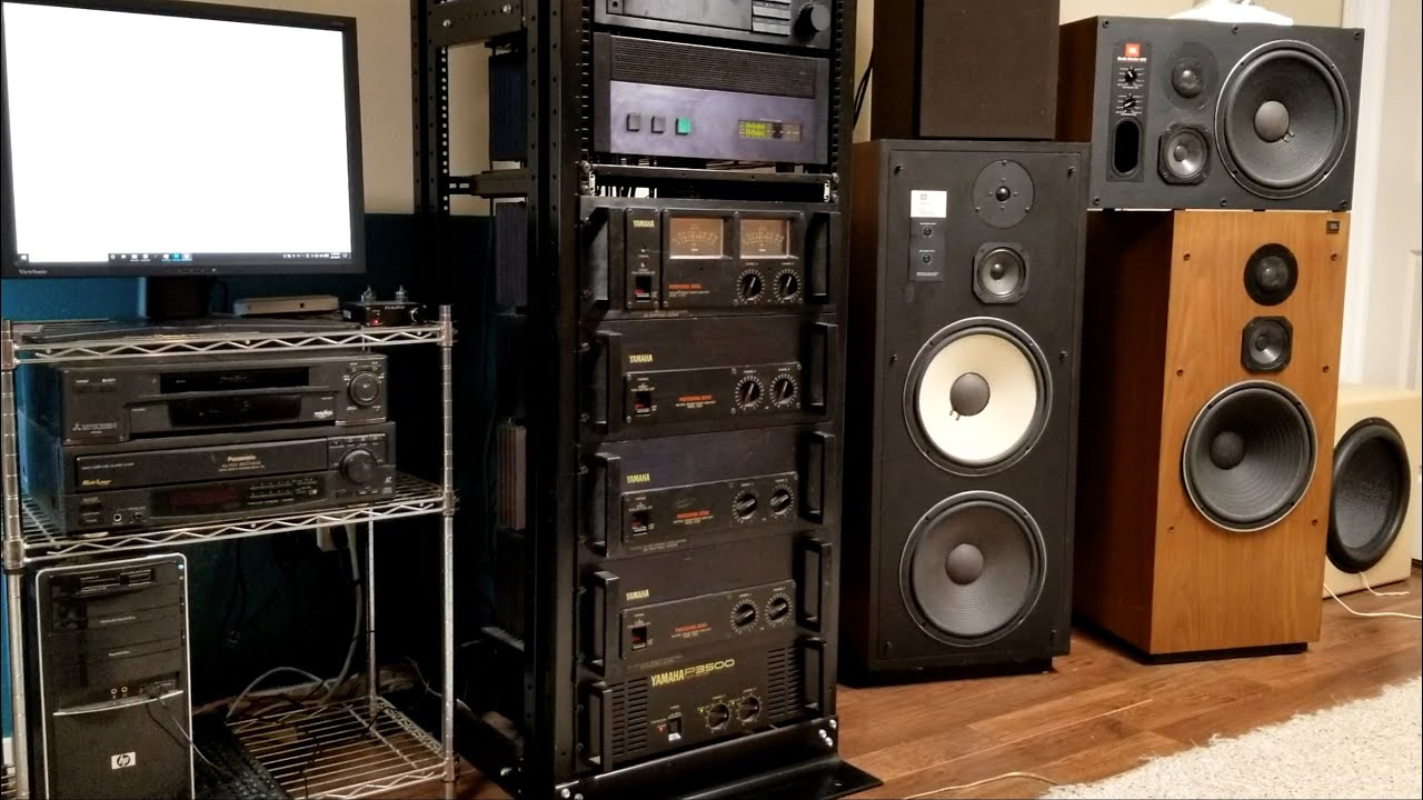 JBL + Yamaha Vintage Stereo playing Hard Rock - YouTube