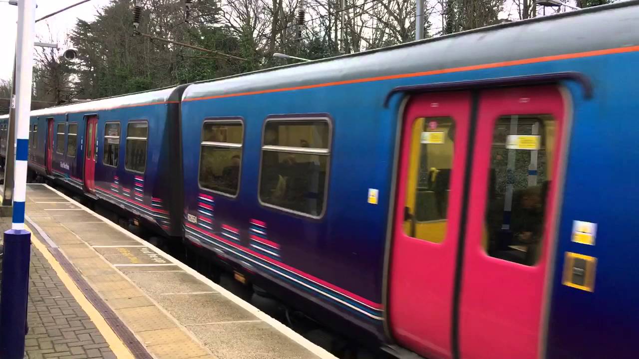 Great Northern Class 313 departing Winchmore Hill - YouTube