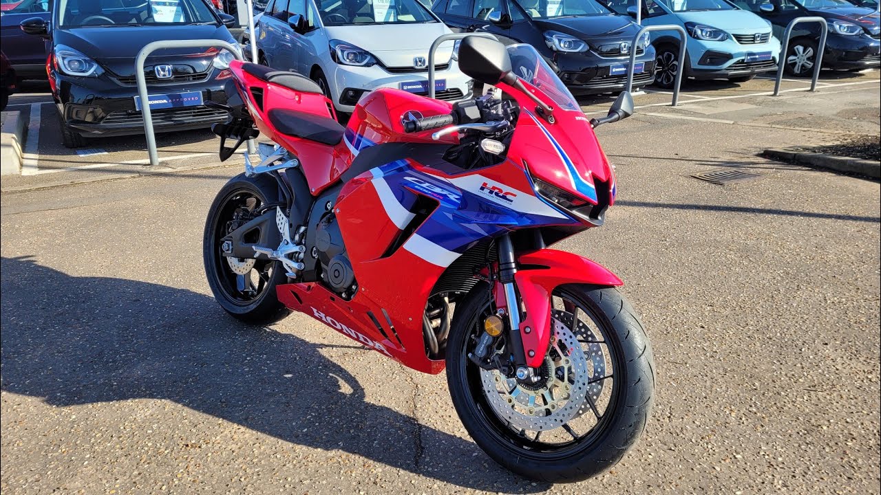 2025 CBR600RR - GRAND PRIX RED - YouTube