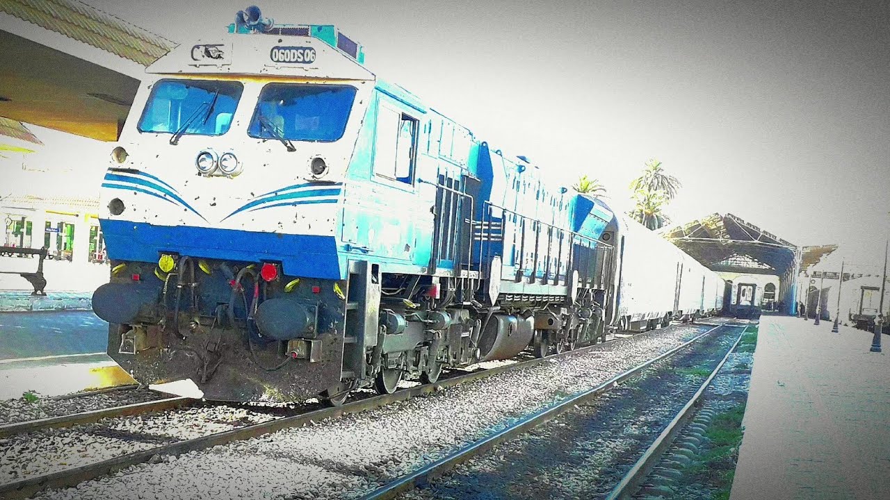 SNTF ALGERIE : Locomotive (GT36HCW)[060ds06] Gare d'oran déstination ...
