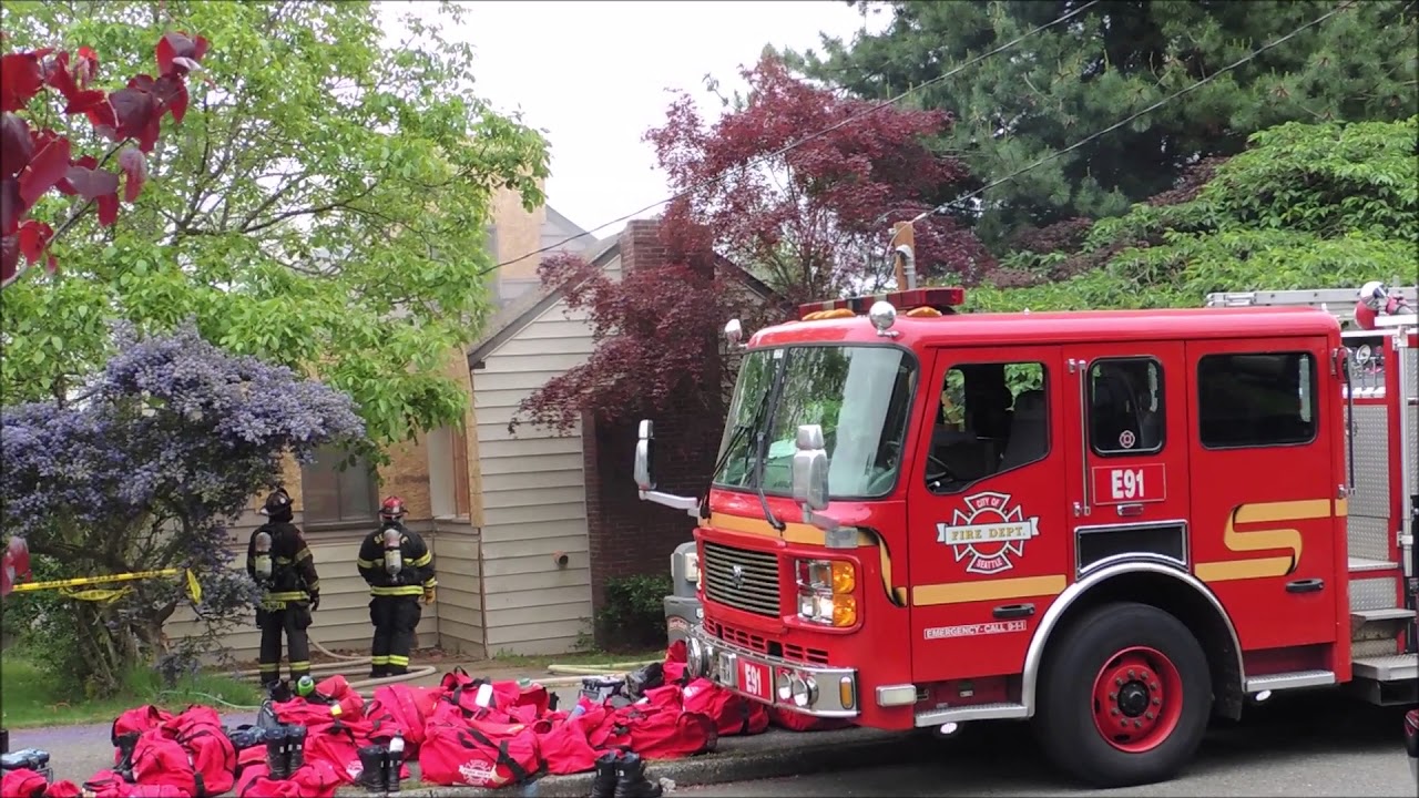 [B-roll] Seattle Fire live burn training - YouTube