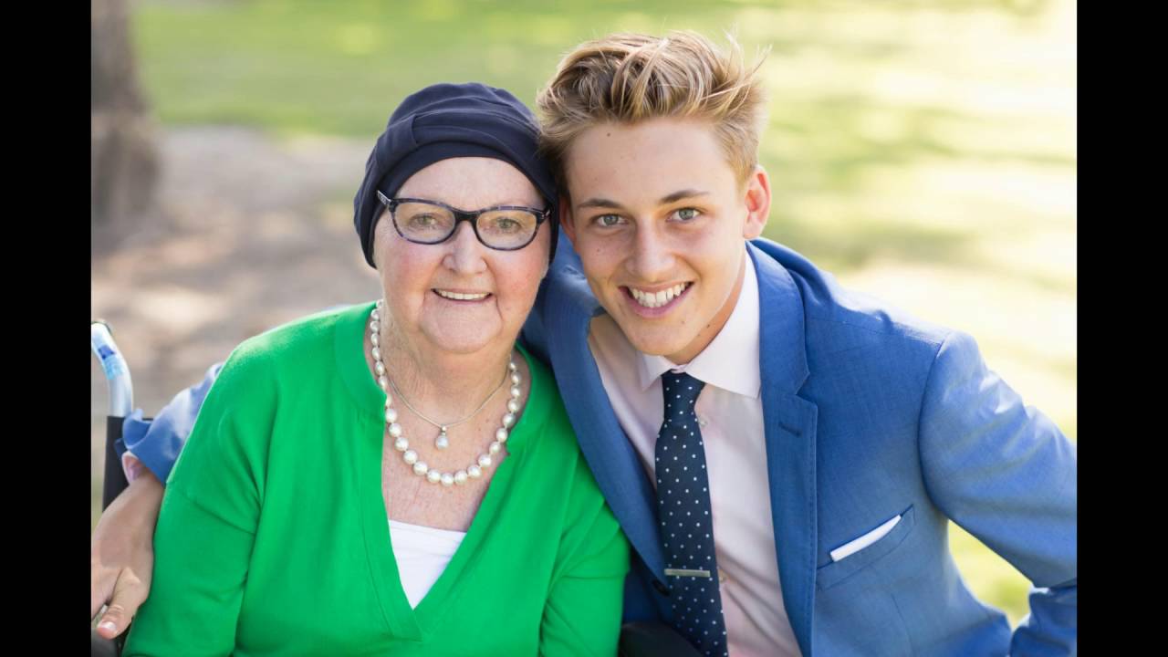 Beth Carter Photography - Formals 1080p - YouTube