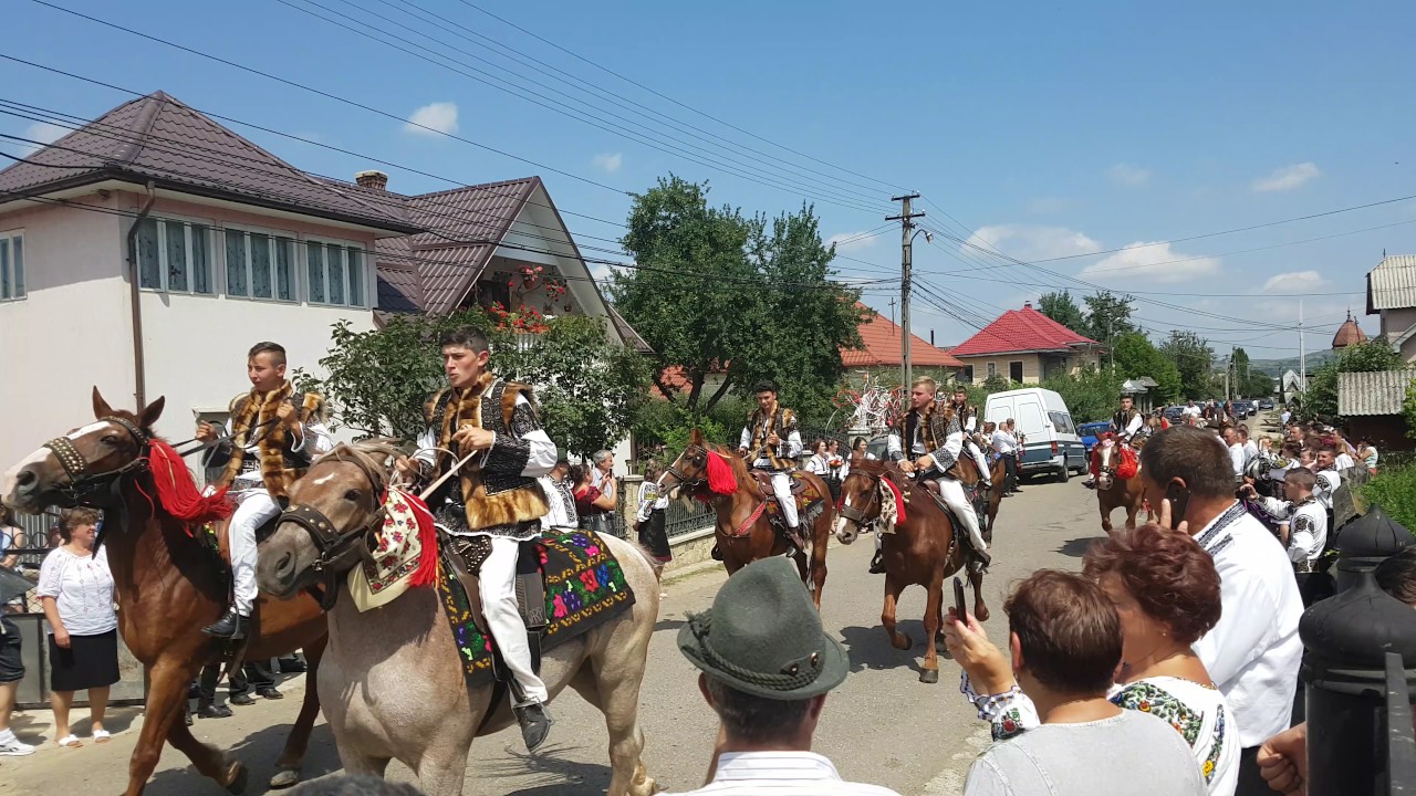 Nunta Bucovina - partestii de jos - YouTube