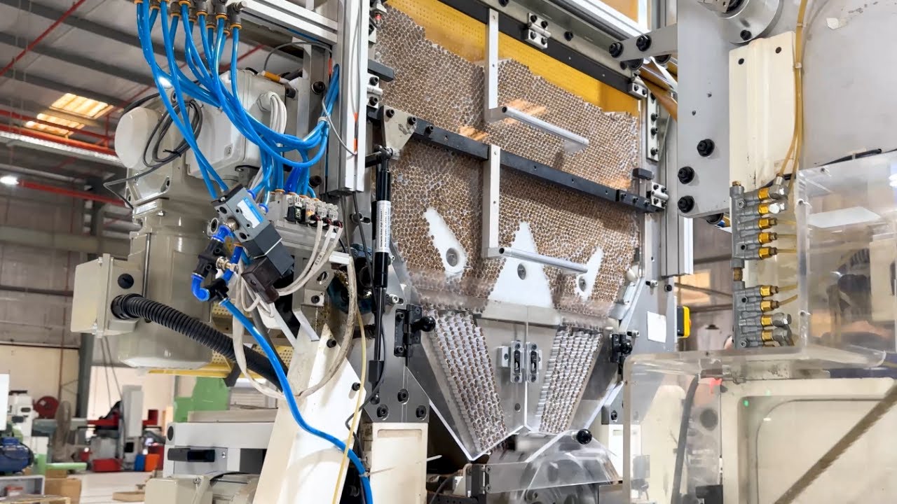 Tobacco Packaging Machine - HLP 225 - YouTube