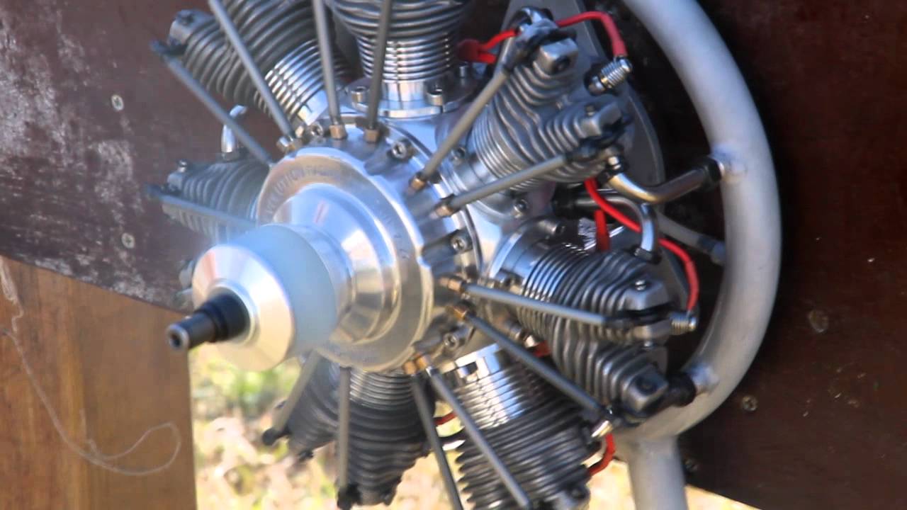 Moteur EVOLUTION Radial 7-77, premiers pas ! - YouTube