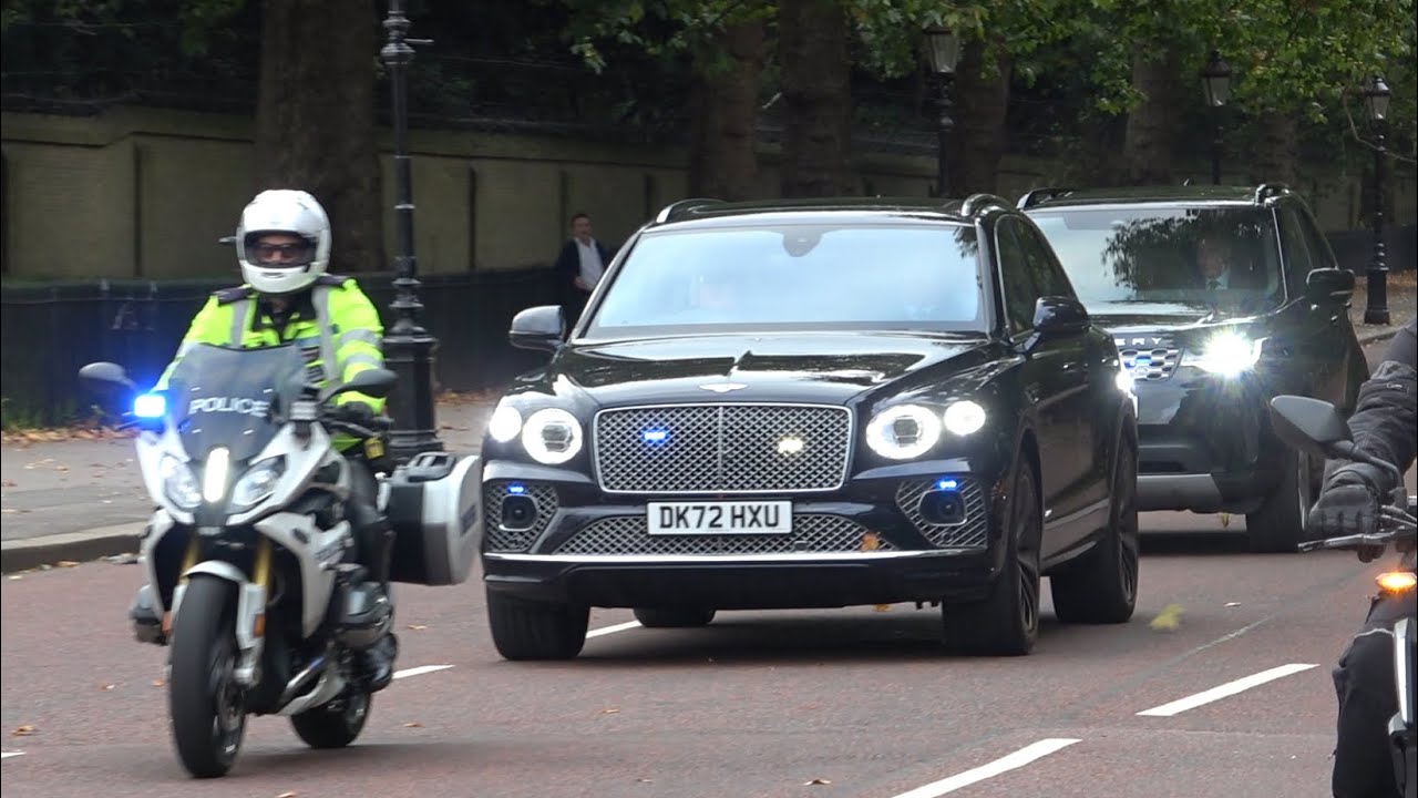 Princess Anne Escorted by SEG in Armoured Bentley through London (24/09 ...