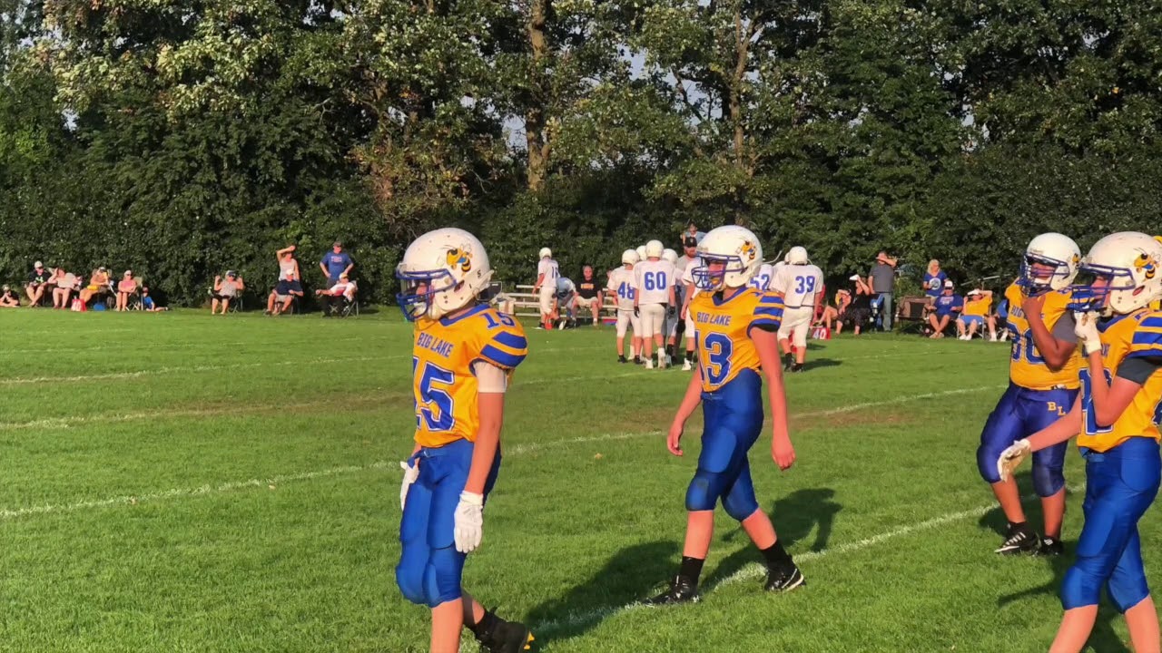 BIG LAKE FOOTBALL 8TH GRADE 2019 DOMENICK SCHUCK-HOEG CENTER #13 - YouTube