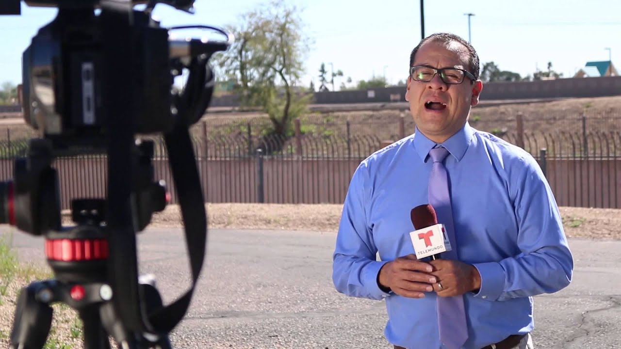 Noticiero Telemundo Arizona - Reporter Julio Cisneros - YouTube