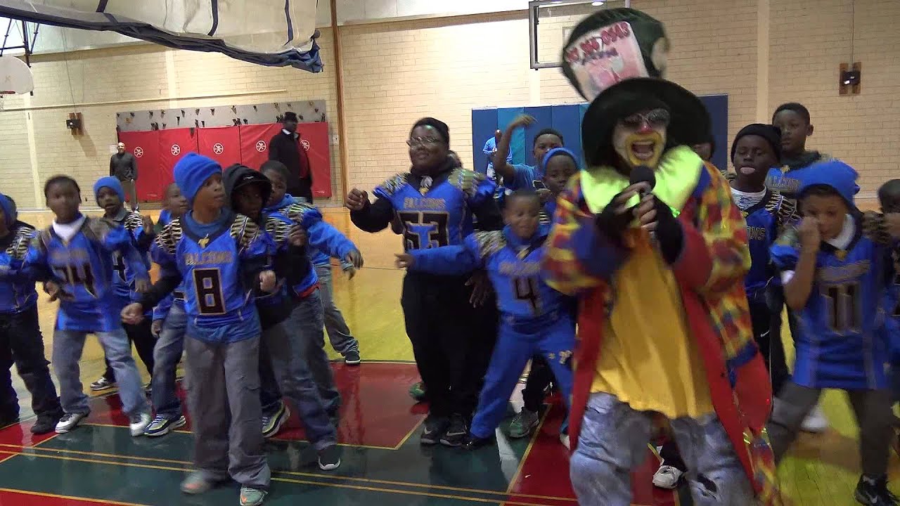 SMILEY THE CLOWN SHOW - SMILEY THE HIP HOP CLOWN - SOUTHFIELD FALCONS ...