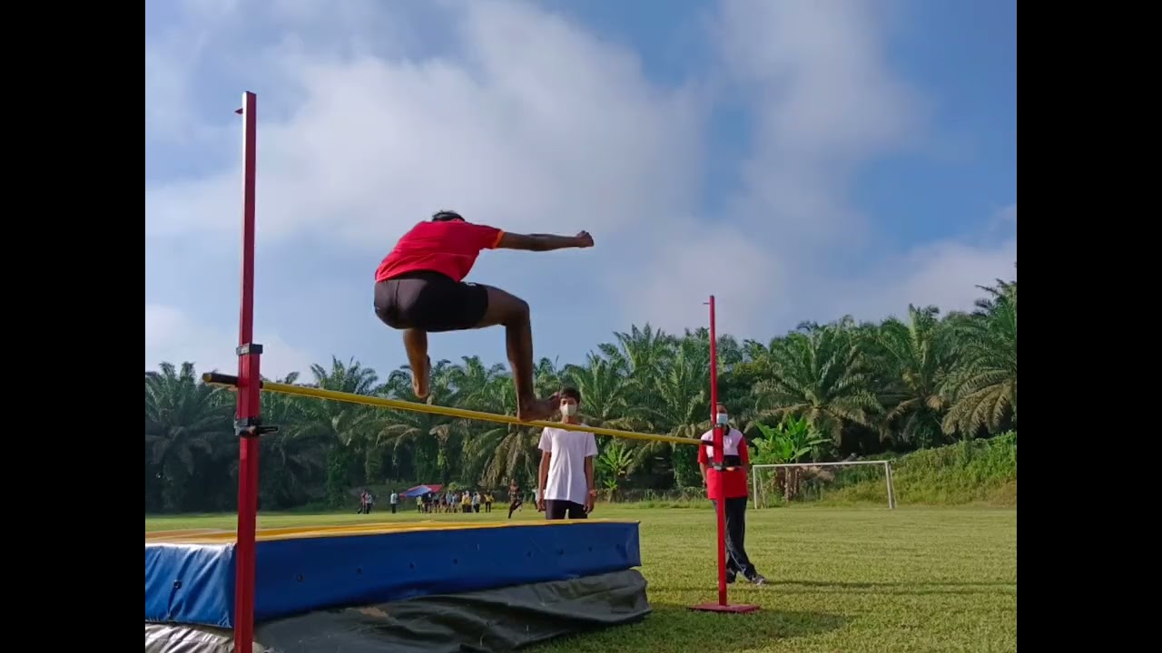 Kejohanan Olahraga Tahunan SMK KEMAYAN 2022 - YouTube