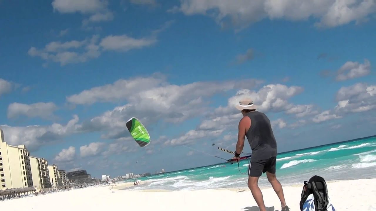 Power Kiting in Cancun. - YouTube