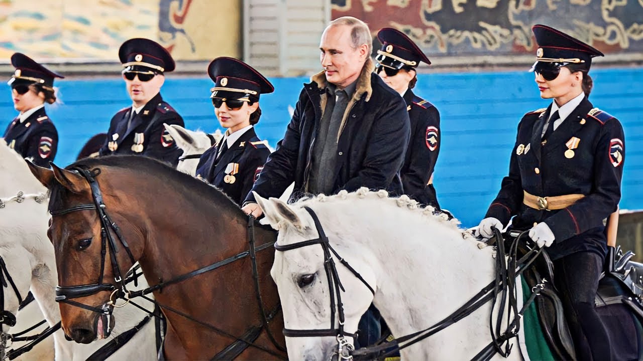 The Most Heavily Guarded President In The World - YouTube