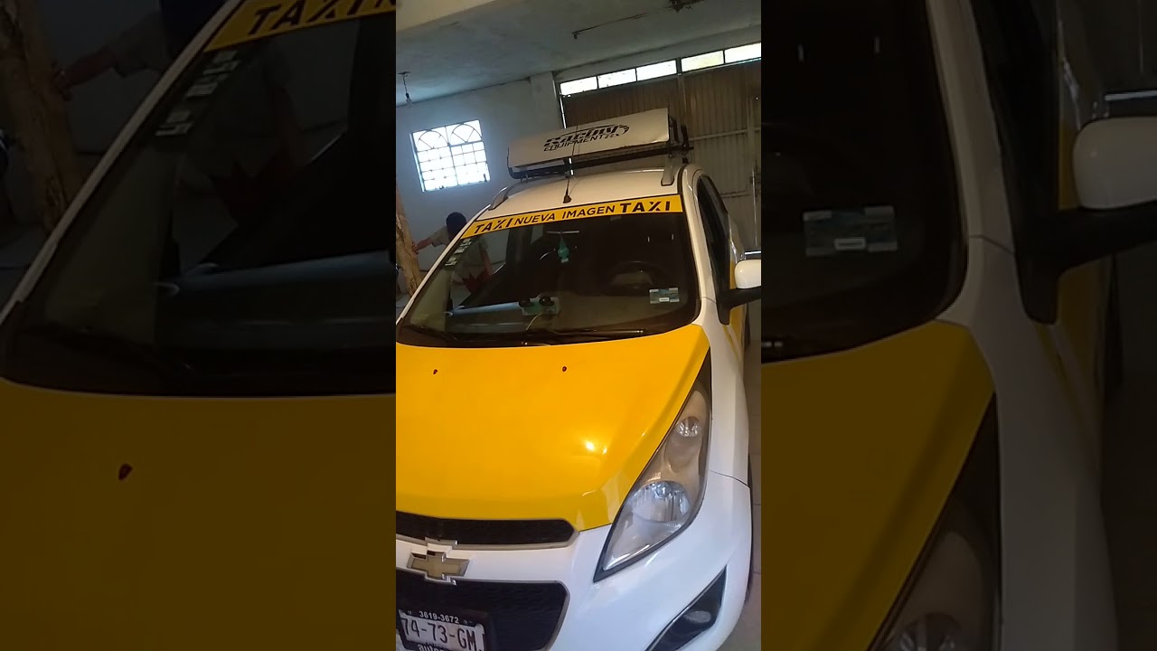 Nueva imagen de taxis en Guadalajara - YouTube