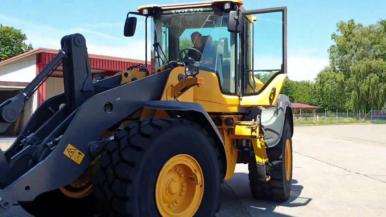Volvo L120H serial 14992 - YouTube