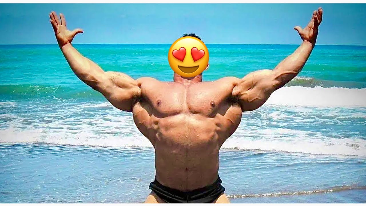 INSANE IFBB PRO Bodybuilder || workout and posing || - YouTube