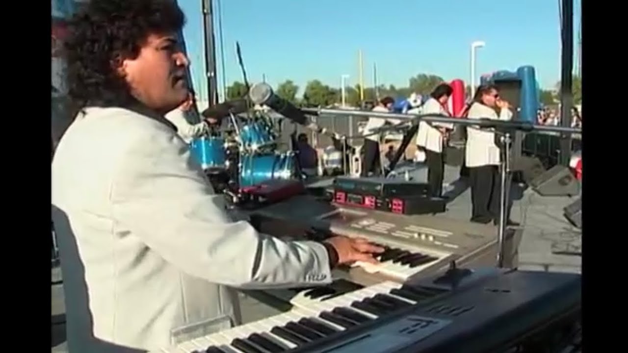 Los Mismos En Vivo - YouTube