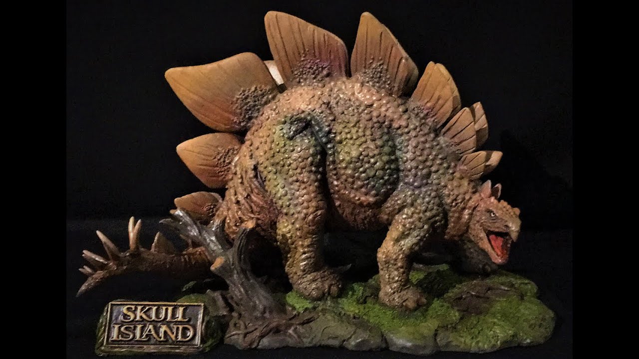 Alternative Images Rampaging Stegosaurus! - YouTube