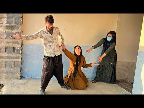 İsa ve Arezo arasında şiddetli bir kavga çıktı; Narges, Arezo'nun okuldan atılmasını engelledi.