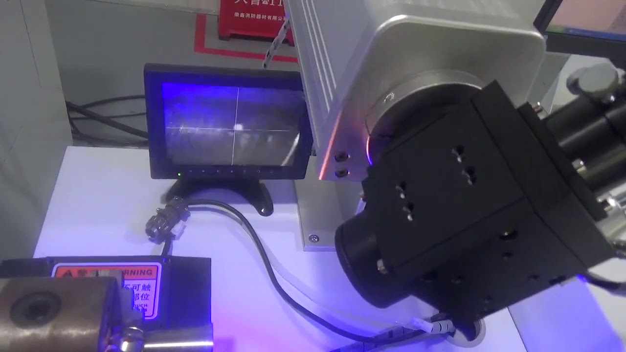 400 watts three axis continuous laser welding machine - YouTube