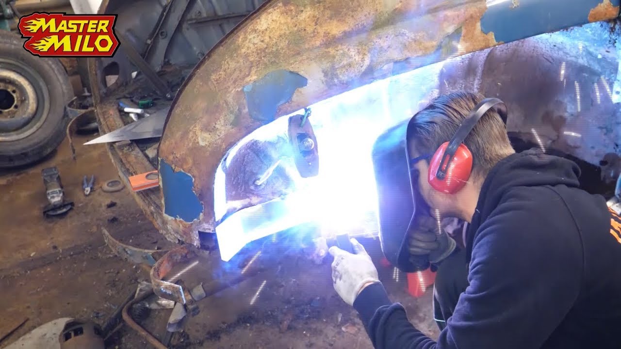 Gaz M20 part 3 (beating the rust!) - YouTube