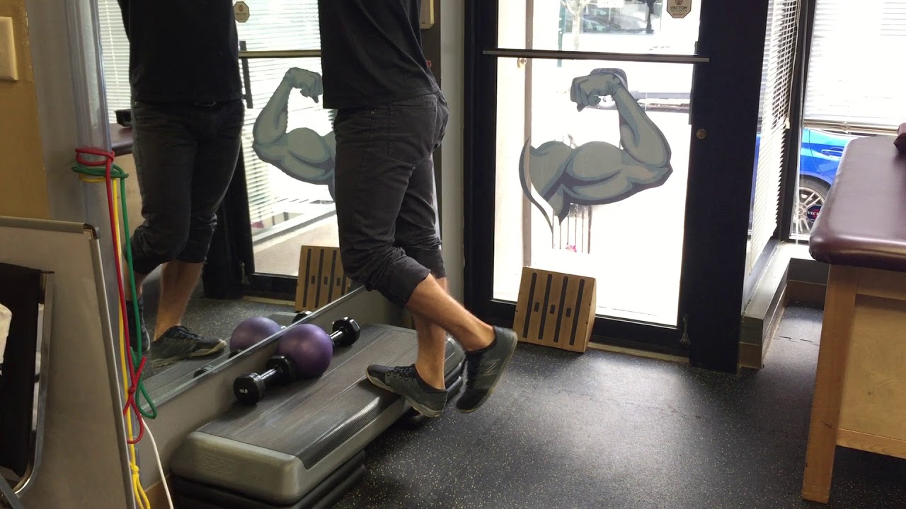 Achilles Rehab: Eccentric Strengthening. Heel Raise. - YouTube
